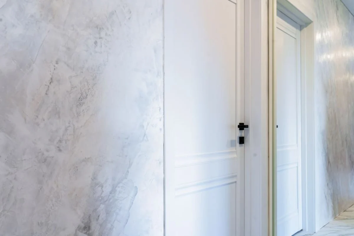 Stucco venetian: ce este, cum se aplica si cum il poti utiliza in amenajare